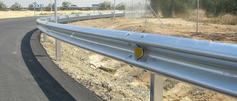 DEFENSAS METÁLICAS - Fascinados por Transportes